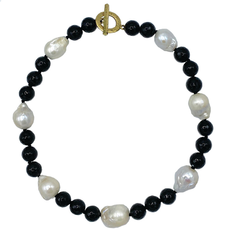 110-10 | JET BEAD & WILD PEARL NECKLACE – Girl With A Pearl® Retail